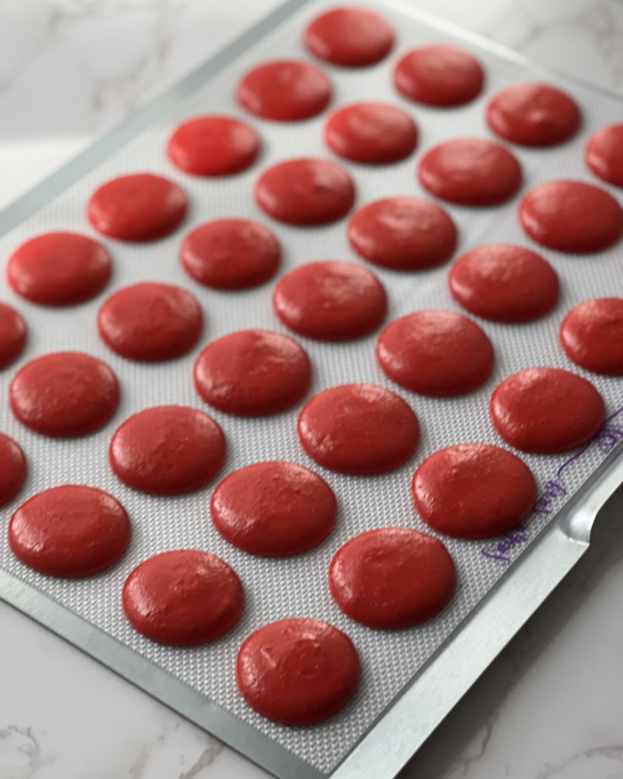 The Science Behind Macarons - docmacaron.com